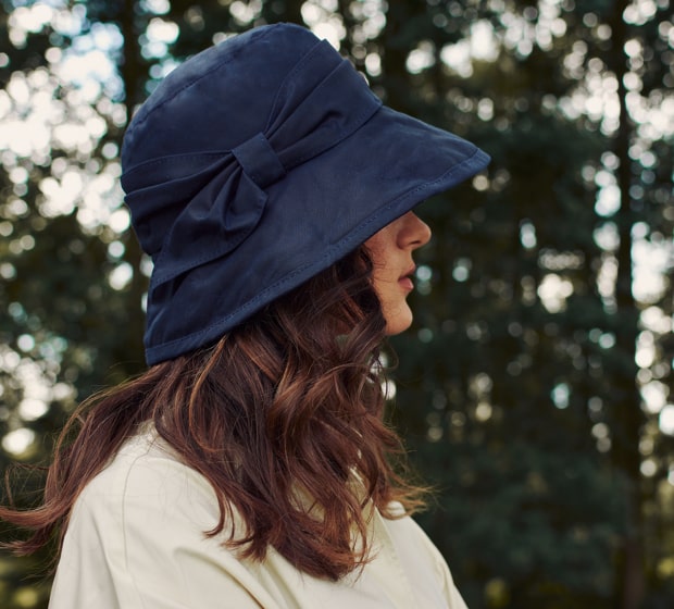 Bronté hats - Bessa - Bucket rain hat - Blue wax – Bronteshop